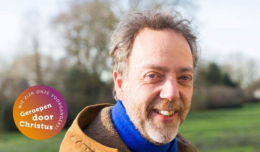 Ds. Leon Rasser: “De kerk is hier niet alleen biddend, maar ook ...